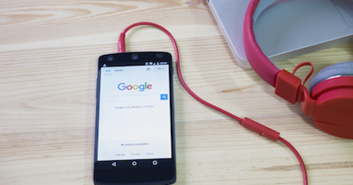 How Does Google Rank Search Results? Key Factors Explained | Clutch.co